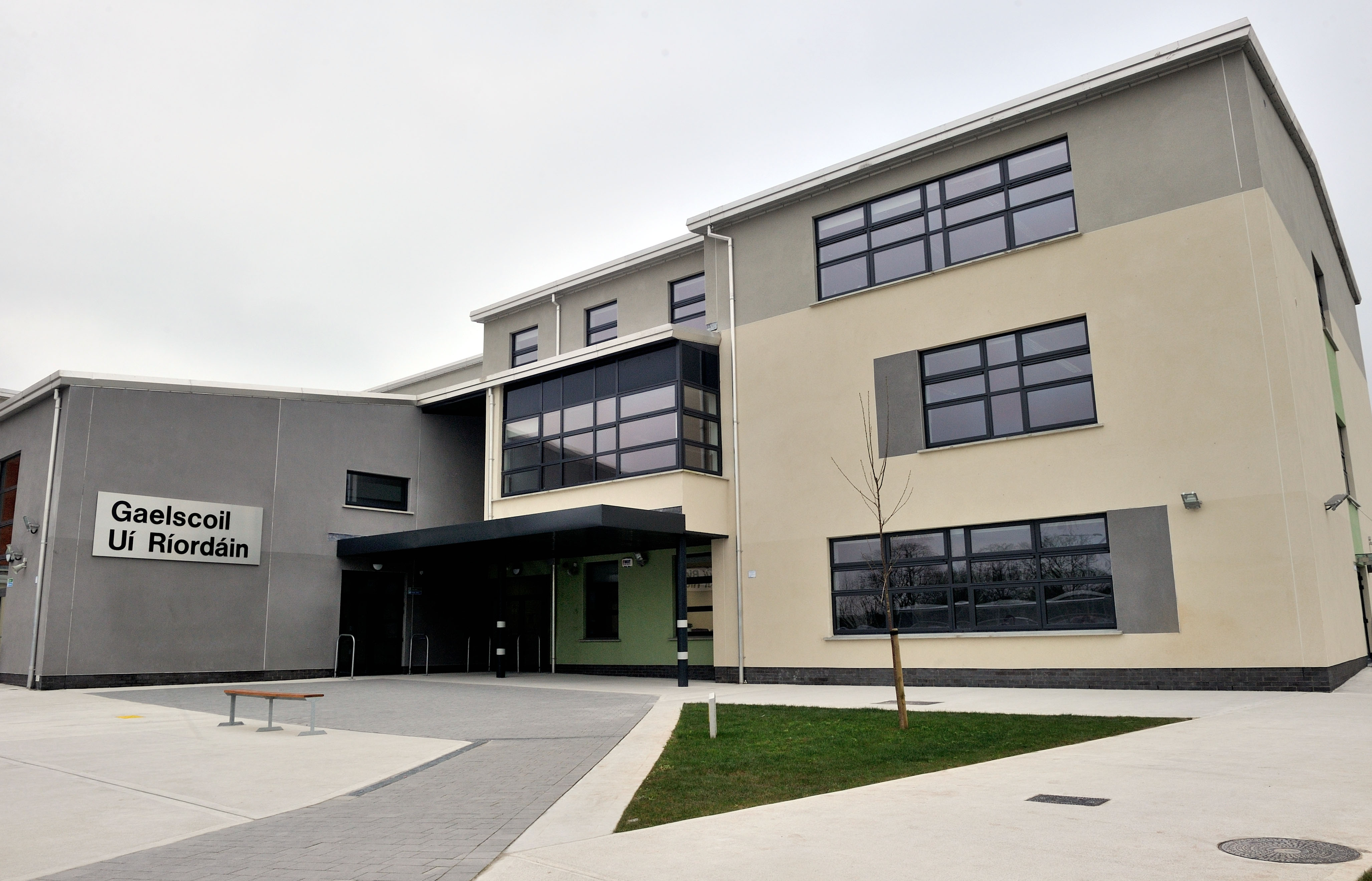 Gaelscoil Ui Riordáin | Gyproc Ireland